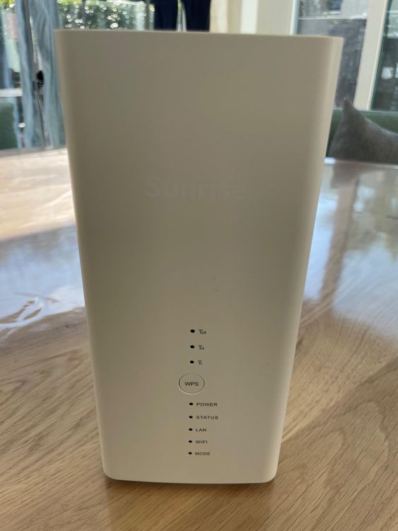 Huawei LTE 4G Router - Schnelles Internet über SIM Karte (Gebraucht) in ...