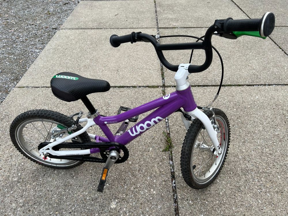 Woom 2 Kinderfahrrad 14 Zoll / 5kg / purple haze (Gebraucht) in Forch ...