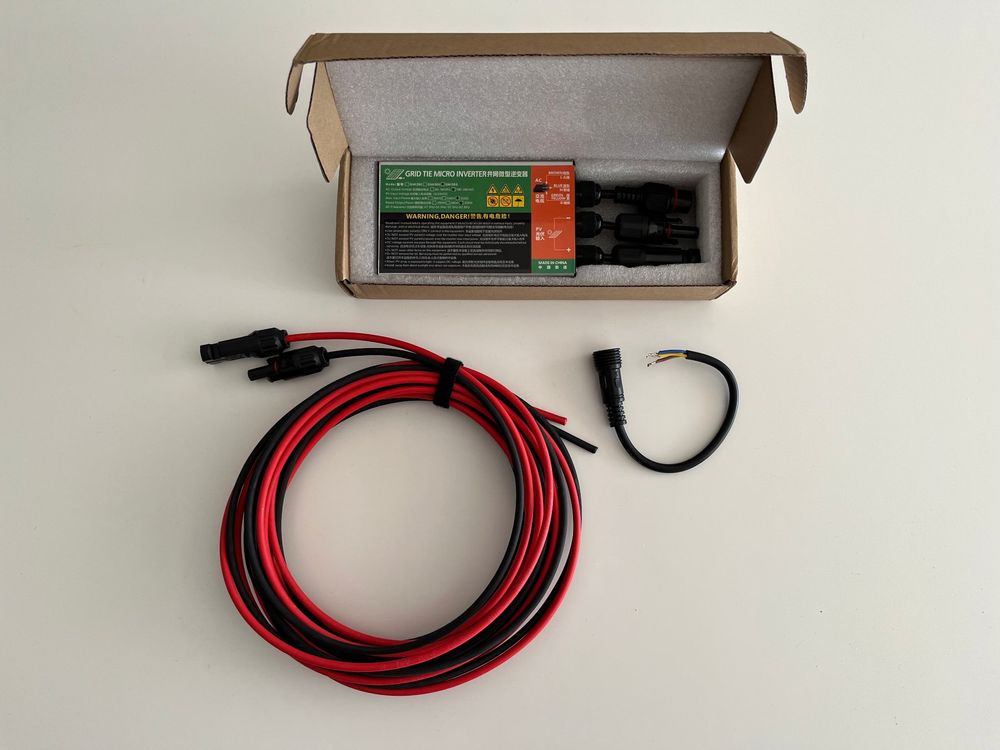 300 Watt Solar Wechselrichter Snaterm WMI-300 mit 6m Kabel (Neu und ...
