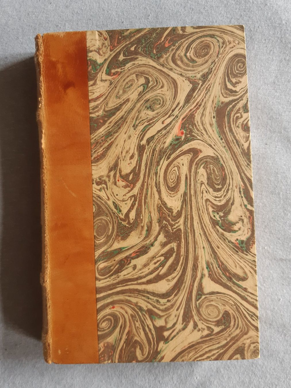 Livre : Contrat social, Jean-Jacques Rousseaux (D'occasion) à La ...