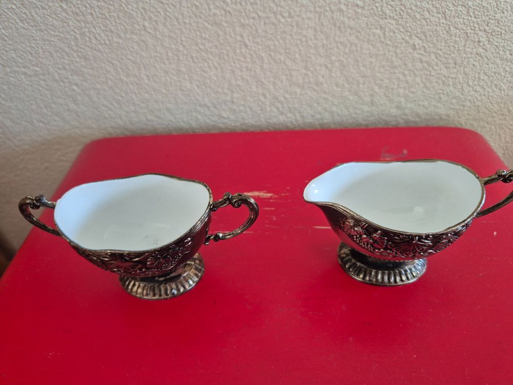 Décoration Petit récipient en métal argenté du Japon (D'occasion) à ...
