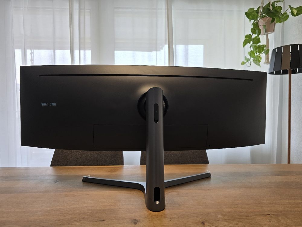 Samsung Odyssey CRG9 49" Curved Monitor – DEFEKT (Defekt) in Anglikon ...