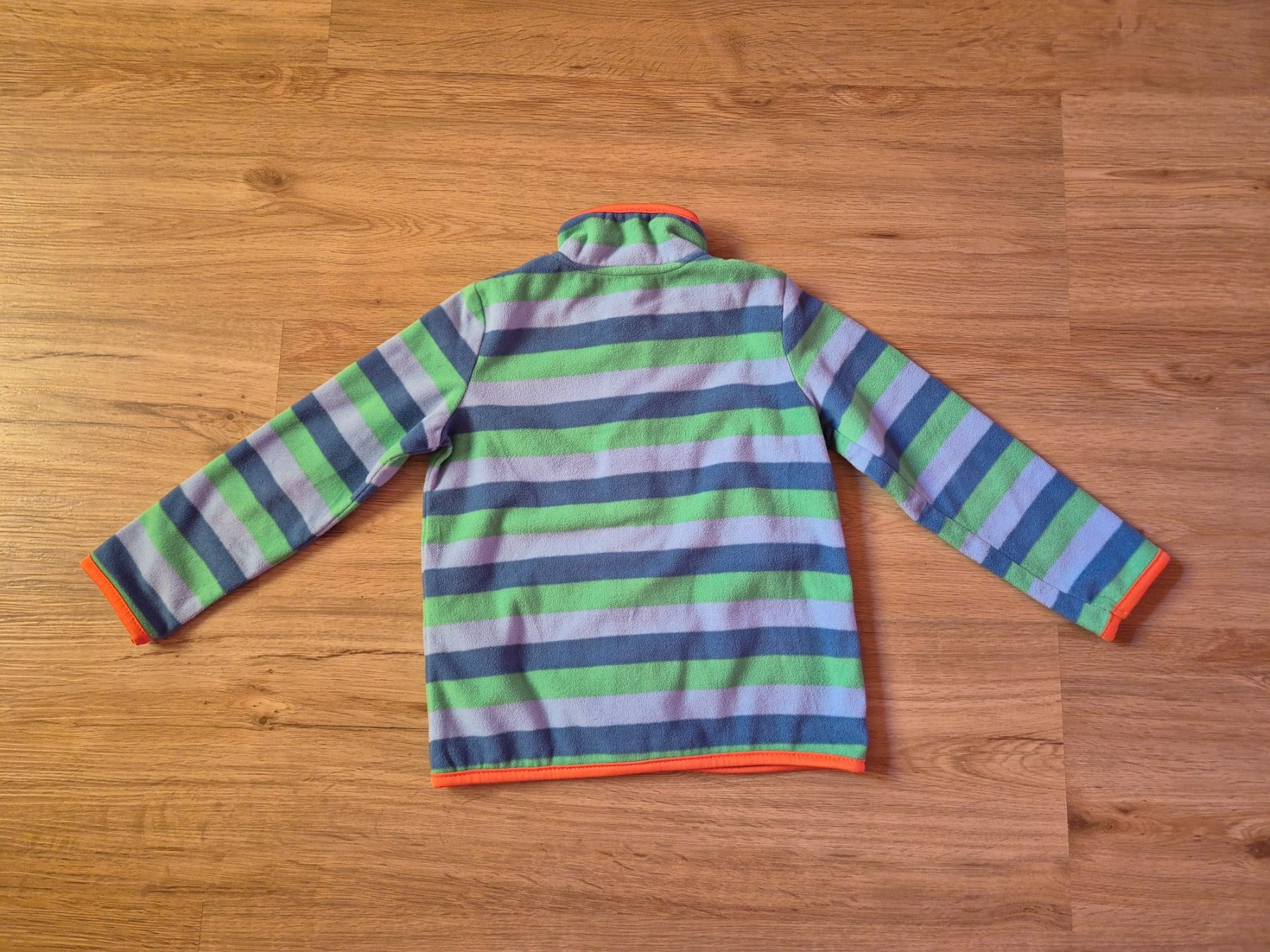 Fleecejäckli von Tchibo, Gr. 104 (Gebraucht) in Giswil für CHF 3 – nur ...