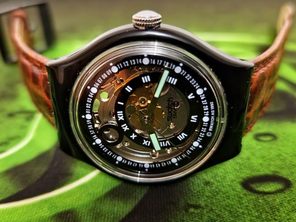 SWATCH AUTOMATIC "Black Circles" (SAB102) Vintage 1992 | Kaufen auf Ricardo