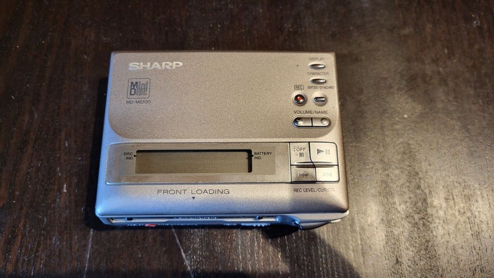 Sharp Mini Disc Player MD-MS100 (Defekt) in Kandergrund für CHF 27 ...