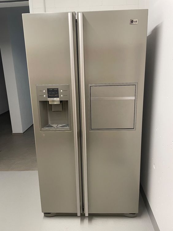 Kuhlschrank Mit Eiswurfel