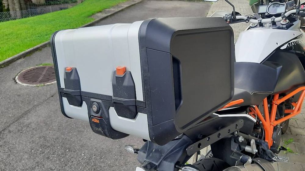 Top case KTM Touring-Topcase (Gebraucht) in Steffisburg für CHF 130 ...