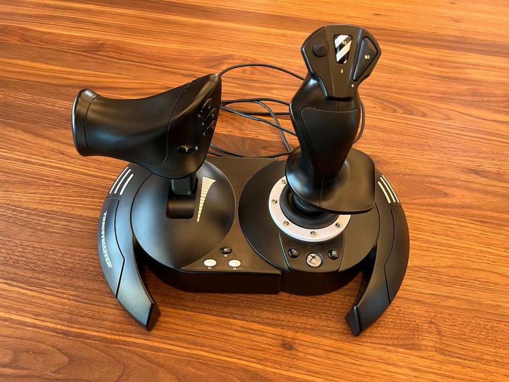 T.Flight Hotas One Joystick Thrustmaster (Gebraucht) in Aathal ...