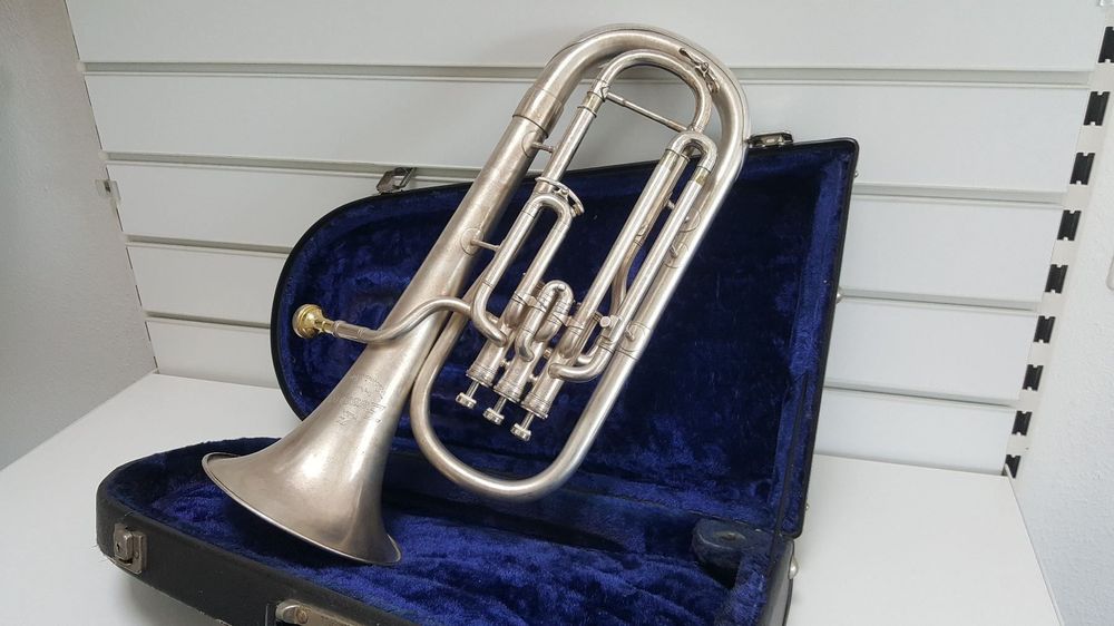 Es-horn besson inkl.koffer und mundstück (Gebraucht) in Glattbrugg für ...