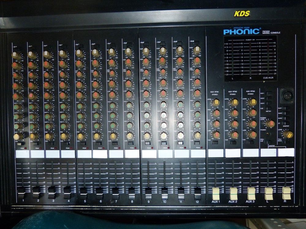 Phonic PMC 240A Mixing Desk * ein SUPER 24 Kanal Mischpult (Gebraucht ...
