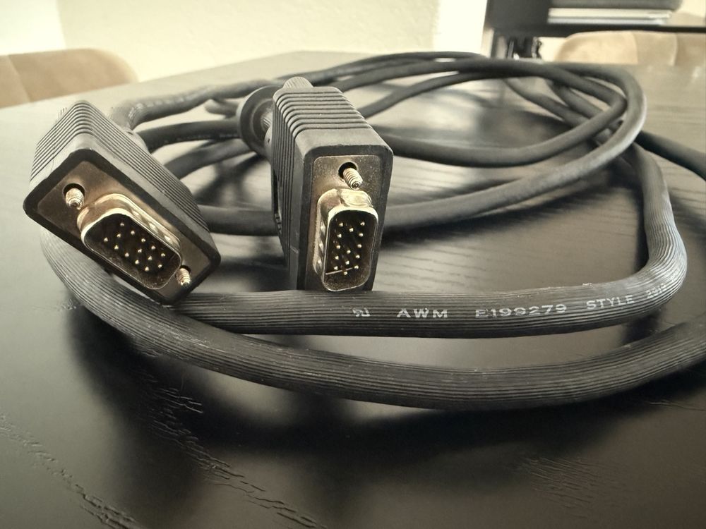 HDMI DB15 Kabel ca. 4m (Neu (gemäss Beschreibung)) in St. Gallen für ...