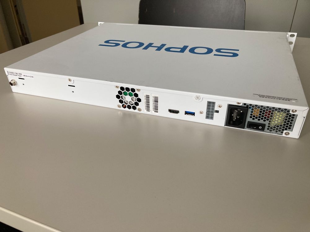 Sophos Firewall SG210 (Gebraucht) in für CHF 230 – mit Lieferung auf ...