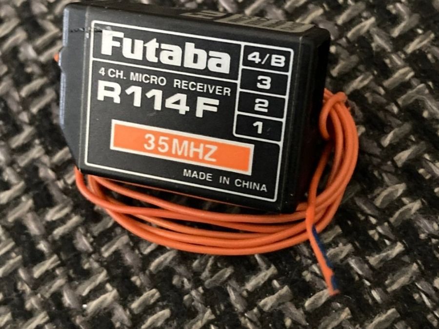 35 MHz Micro Empfänger Futaba R114F (Gebraucht) in Tagelswangen für CHF ...