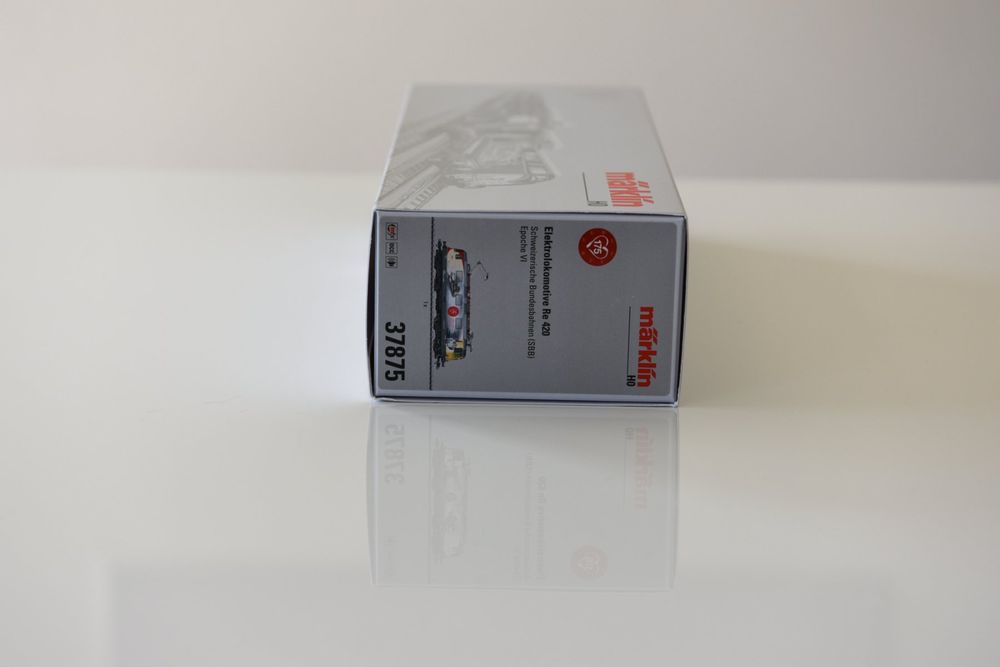 Märklin 37875 SBB Re 420 "175 Jahre Schweizer Bahnen" (Neu und originalverpackt) in Mönchaltorf ...