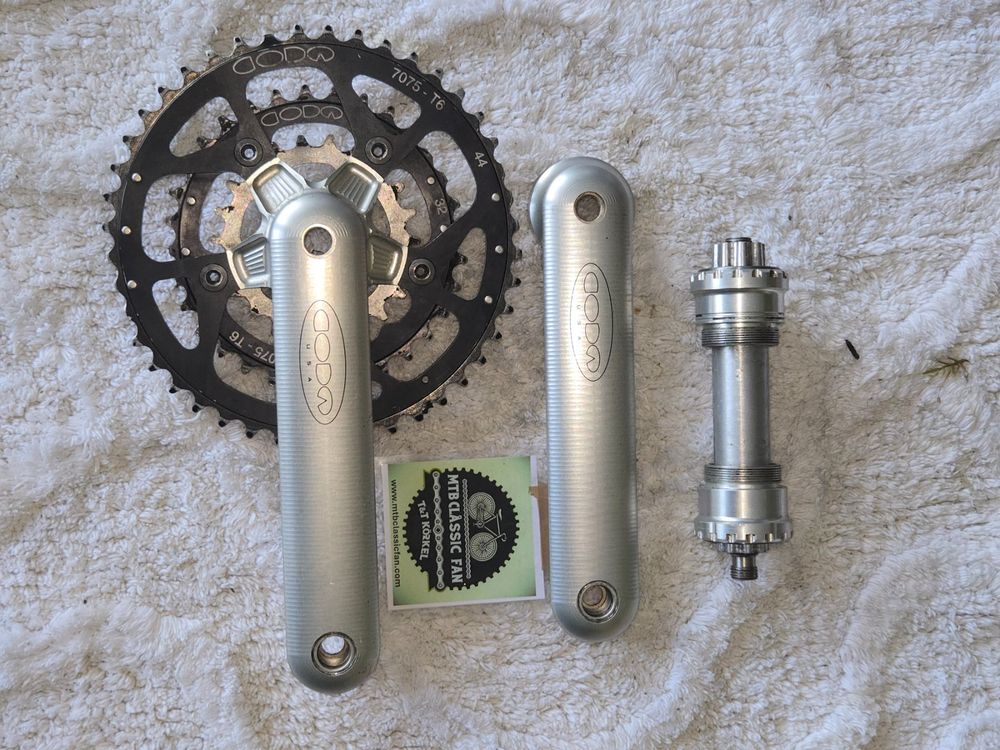 Coda 900 C9SR Magic Motorcycle Crankset & Bottom Bracket (Gebraucht) in ...