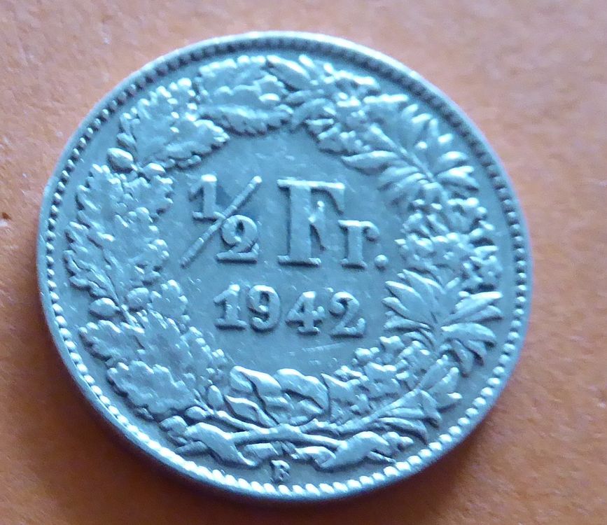 50 Rappen Silber 1942 (Gebraucht) in Aesch BL für CHF 3 – mit Lieferung auf Ricardo kaufen