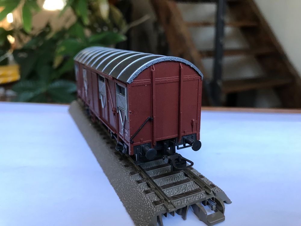 roco 4375 (?), gedeckter güterwagen der SNCF (Gebraucht) in Liestal für ...