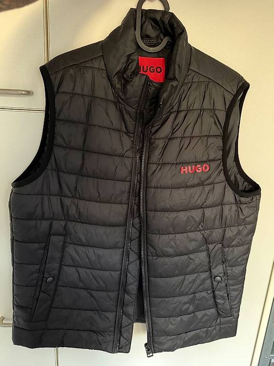 Gilet Hugo (D'occasion) à Onex pour CHF 50 – retrait uniquement ...
