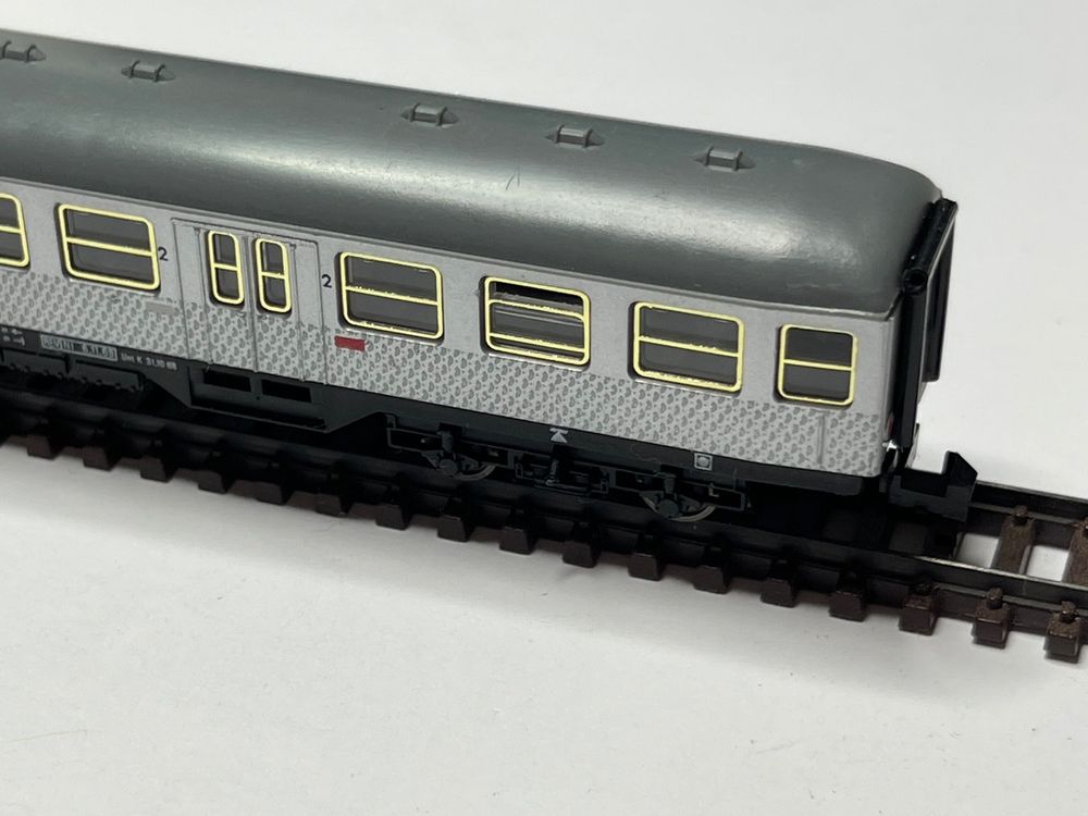 Fleischmann 8118 Fernschnellzug 1. Klasse (Neu und originalverpackt) in ...