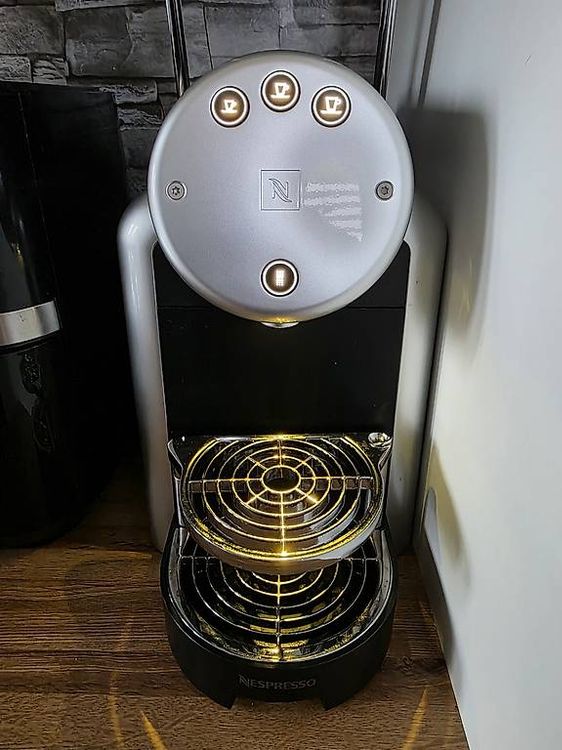 Caffè Nespresso Zenius ZN100 PRO. (Gebraucht) in Bassersdorf für CHF ...