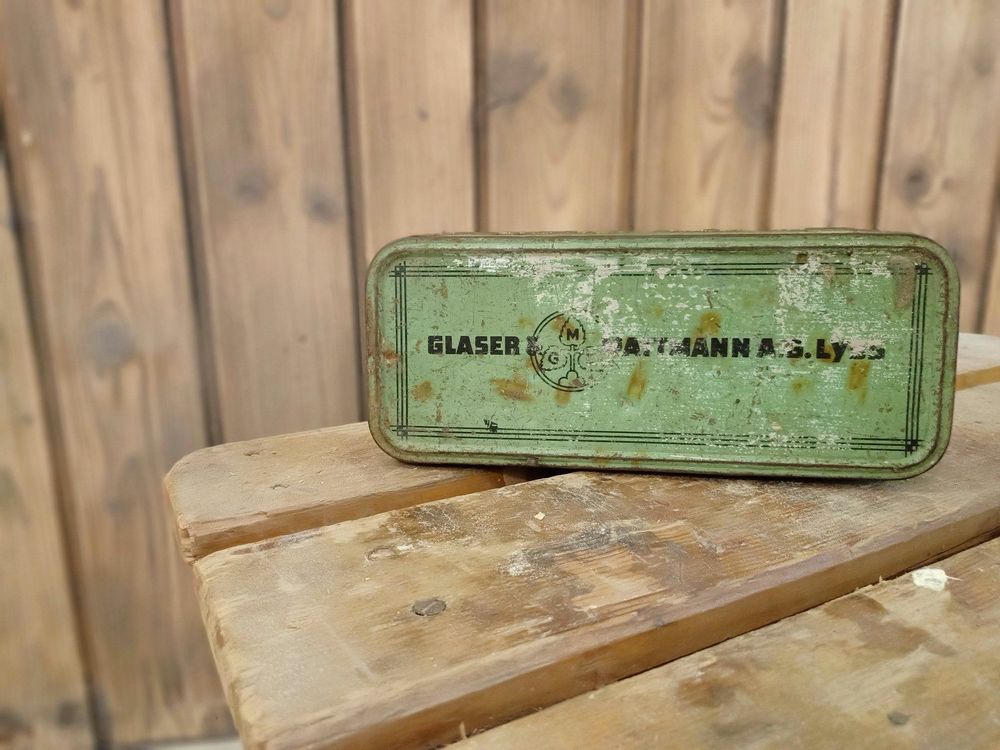 Blech-Box (Gebraucht) in Landquart für CHF 8 – mit Lieferung auf ...