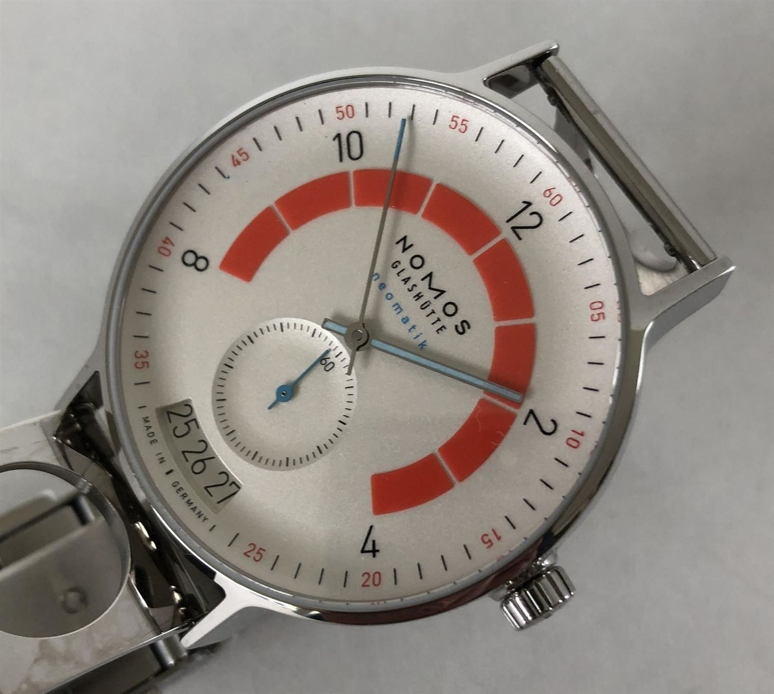 NOMOS Glashütte Autobahn Lim Edition - No 72/175 - Stahl (Neu und ...