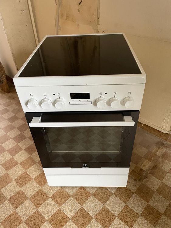 Kochherd ELECTROLUX FEH50G3 / FREISTEHEND mit Glaskeramikfel (Gebraucht ...