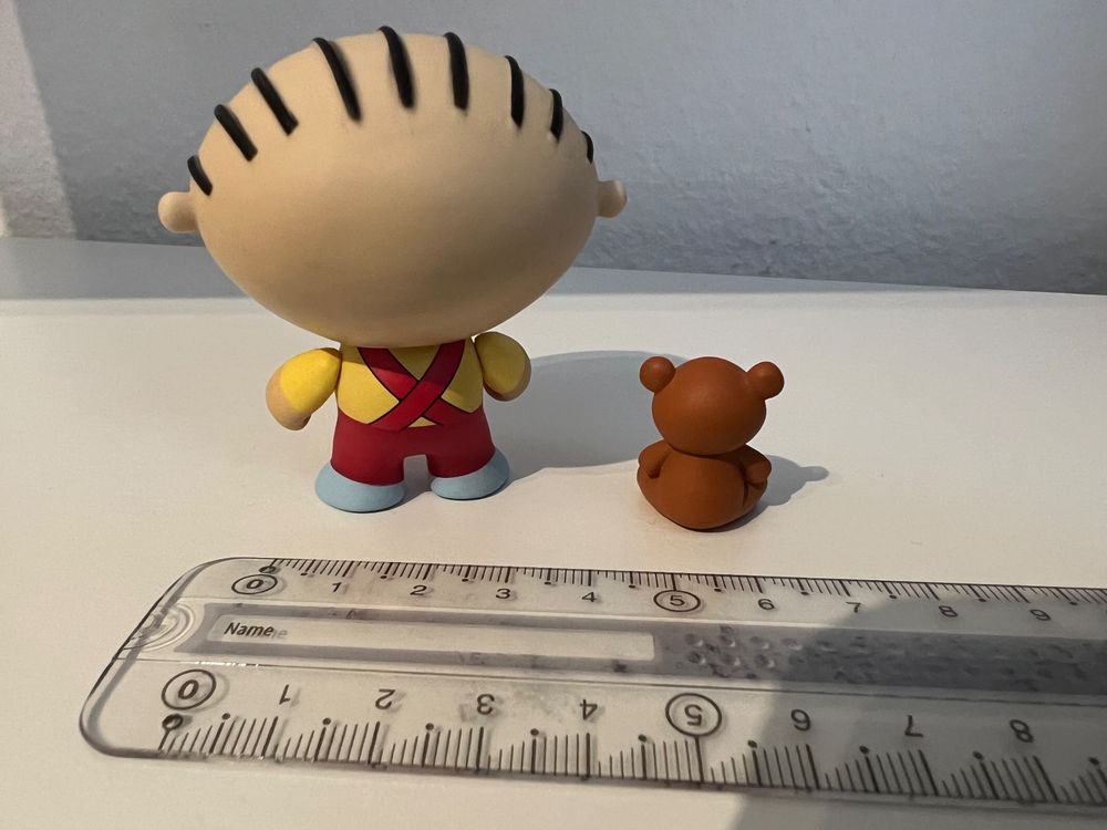 Stewie Griffin Kidrobot Family Guy Figur Collectible Art (Gebraucht) in ...