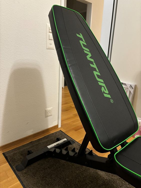 TUNTURI UB60 Utility Bench - Hantelbank - Beinstrecker | Kaufen auf Ricardo