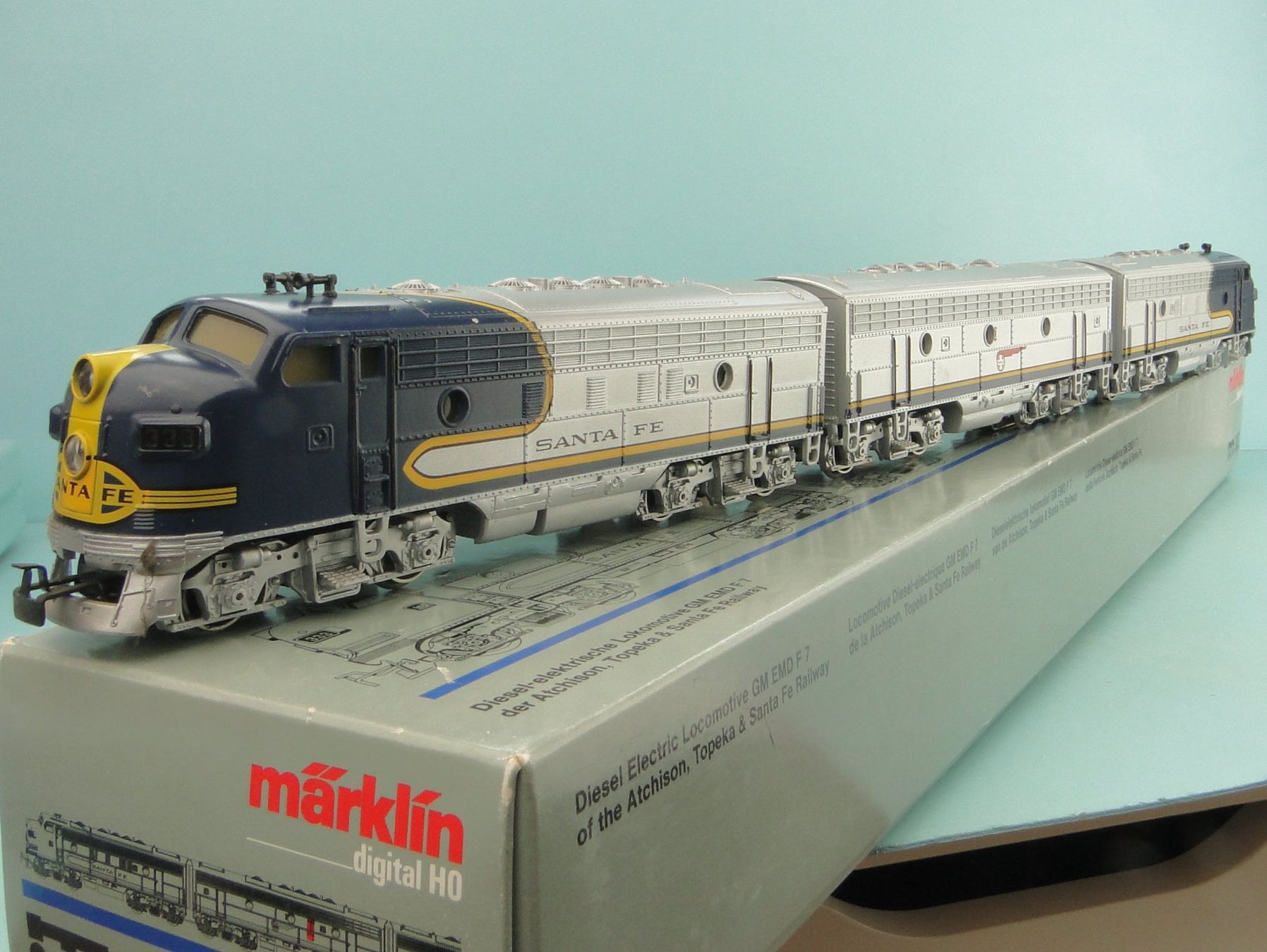 Märklin 3662 Set 3 teilige F7 SF, 8-pin DIG aa (Gebraucht) in Bülach ...
