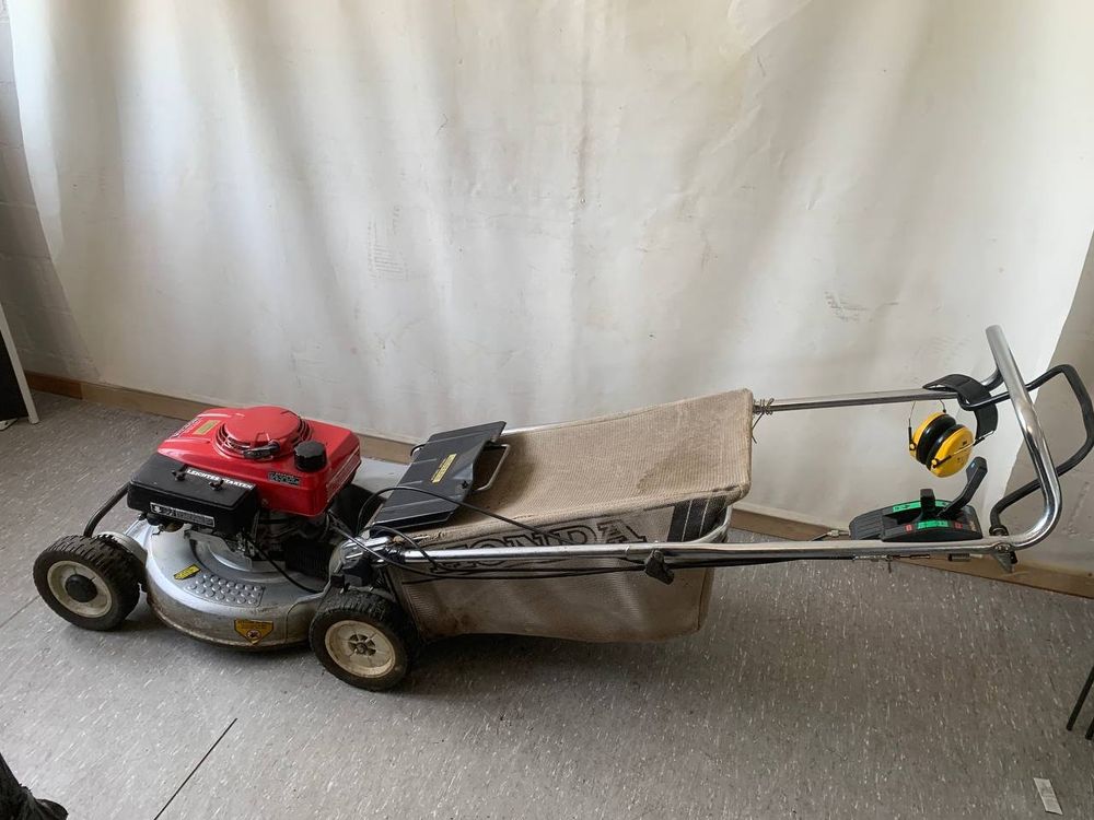 Honda HR 194 Rasenmäher Benzinmäher L 7530 (Gebraucht) in Niederönz für CHF 199 – nur Abholung ...