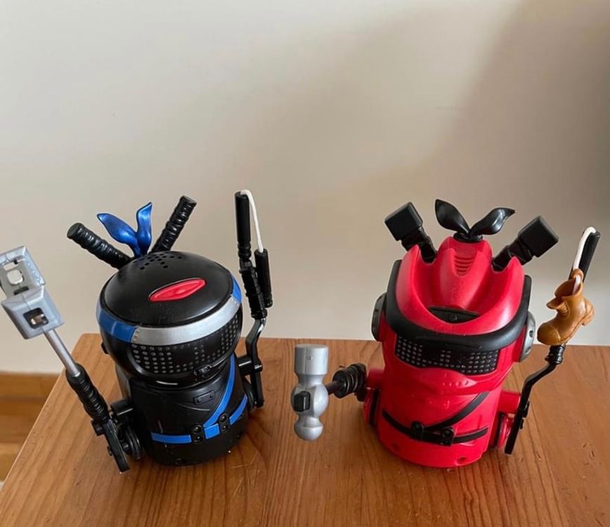 Ninja Bots 2-Pack, Hilarious Battling Robots (Red/Black) | Kaufen auf ...