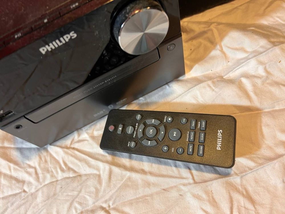 Philips Micro Music System (13) (Gebraucht) in Illnau-Effretikon für ...