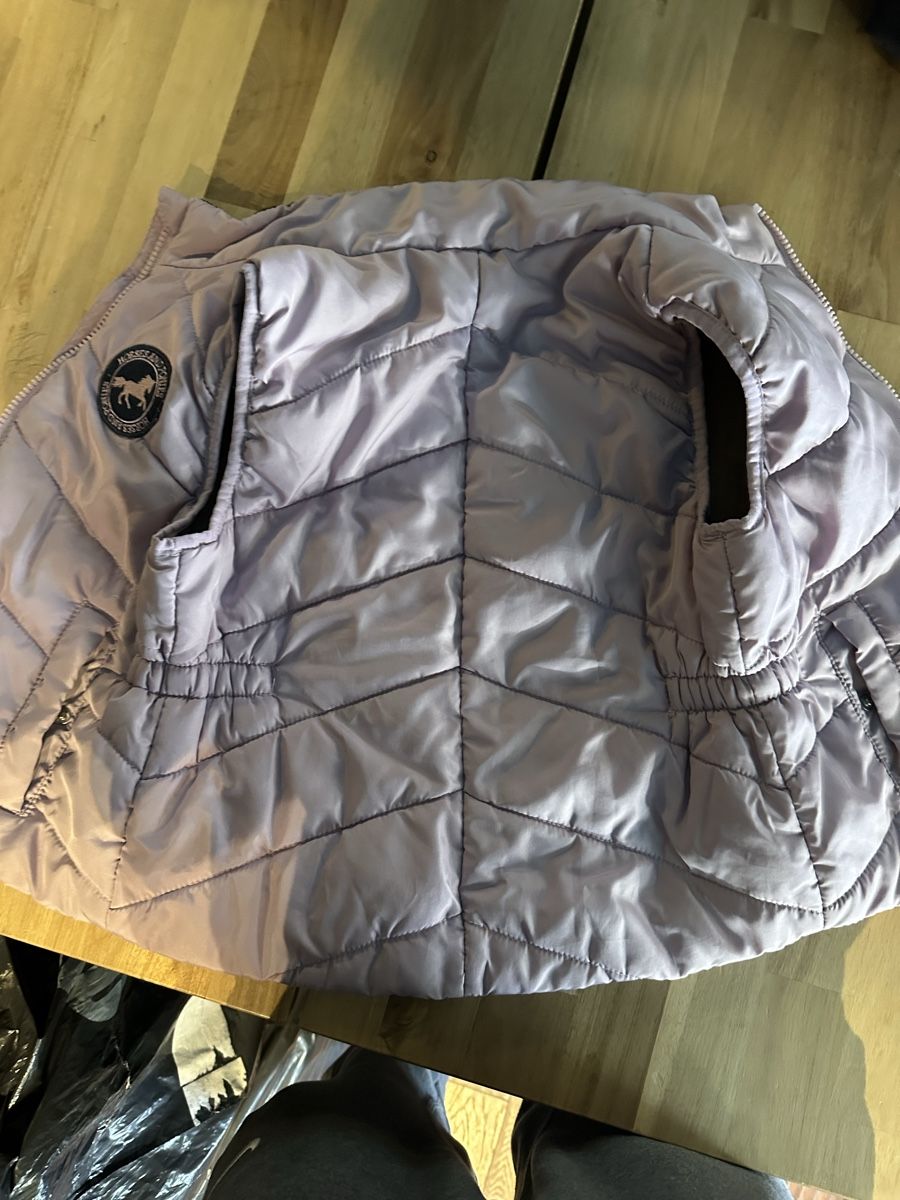 Horse and Ponies Kinderweste Grösse 134 ideal für den Herbst (Gebraucht ...