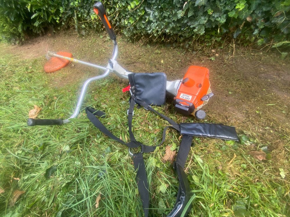 Motorsense Stihl FS350 / Husqvarna John Deere Trimmer (Gebraucht) in ...