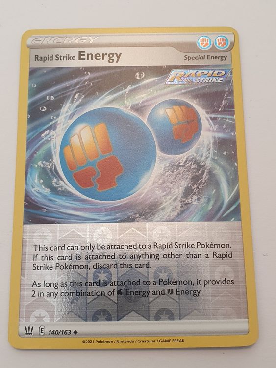 Rapid Strike Energy / 2021 Pokémon / Reverse Holo | Kaufen auf Ricardo