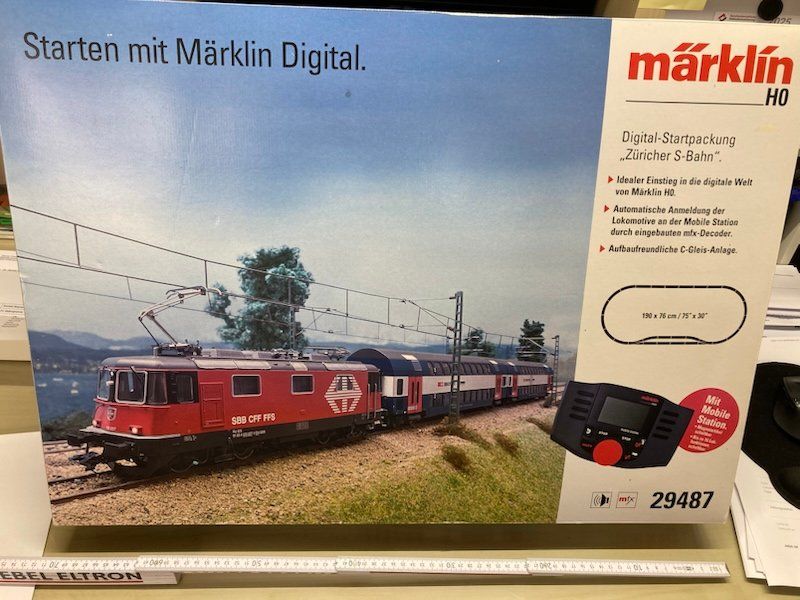 Märklin 29487 Digital Startpackung Züricher S-Bahn Zürcher (Neu (gemäss ...
