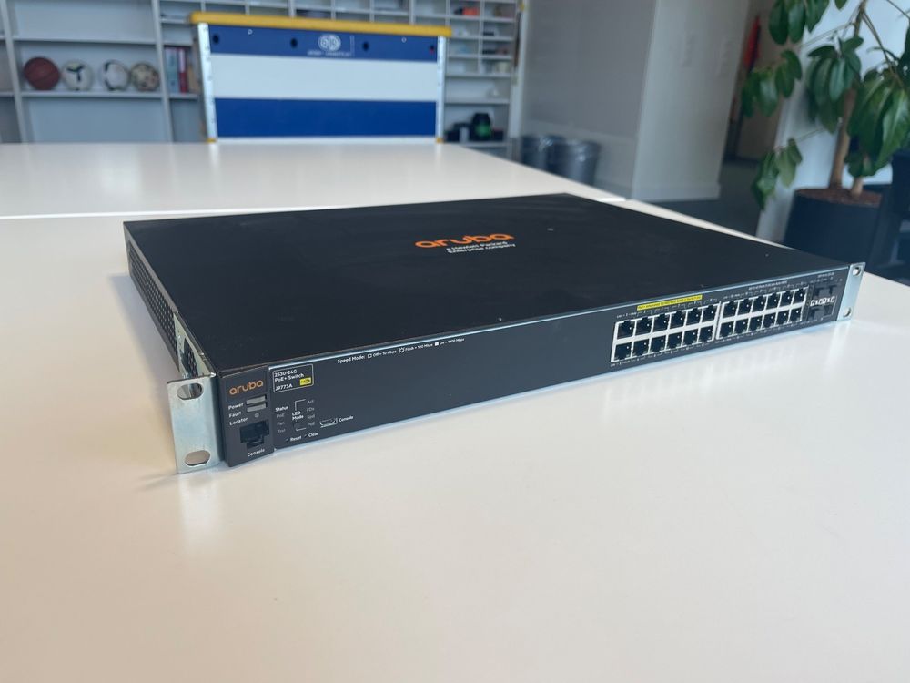 HP Aruba 2530-24G PoE+ Switch (J9773A) (Gebraucht) in Schänis für CHF ...