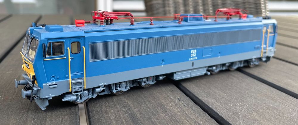 MAV Elektrolok Reihe V63, ACME 60180, H0 DC | Kaufen auf Ricardo