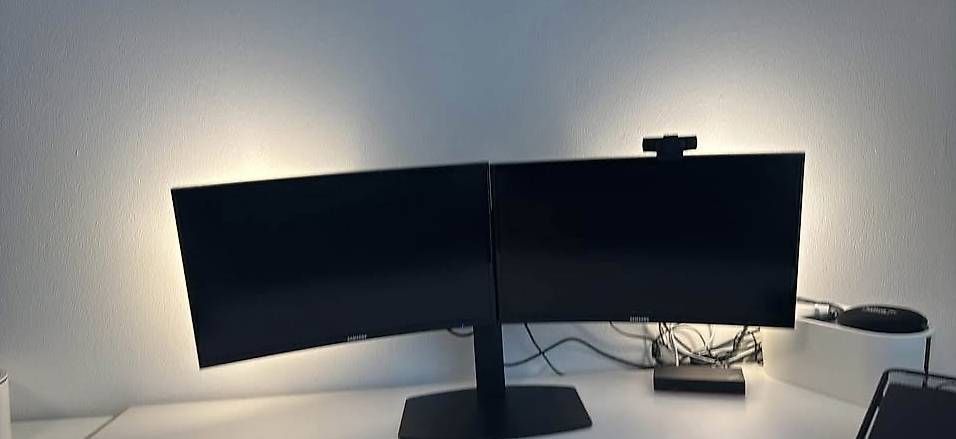 2 Samsung 24 Zoll Curved PC Bildschirme mit Halterung Homeof (Gebraucht ...