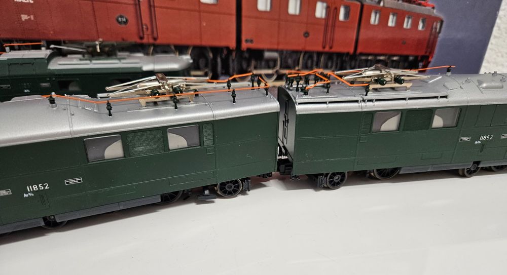 Roco Lok 11852/11851/10811 (Gebraucht) in Schlieren für CHF 192 – mit ...