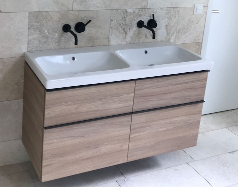 Waschtisch und Unterbau Geberit iCon 120 cm | Kaufen auf Ricardo