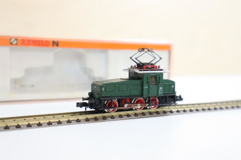 ARNOLD Rangierlok 2461 mit el Entkuppler (Gebraucht) in für CHF 39 ...