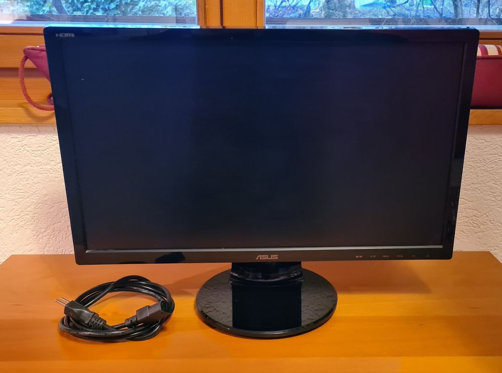 PC Monitor Asus VE228HR (Gebraucht) in Wünnewil für CHF 39 – mit ...