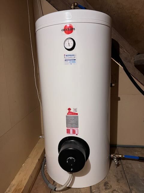 Accum 3-jähriger Elektroboiler 200L (Gebraucht) in Gibswil für CHF 250 – nur Abholung auf ...