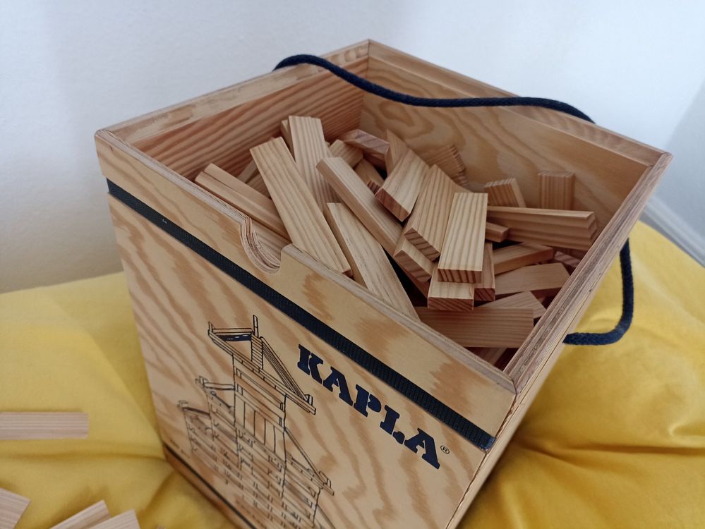 Kapla Holz-Koffer 280 Stk. mit Ideenbuch - gebraucht. | Kaufen auf Ricardo