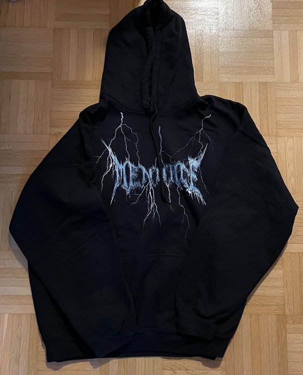 Mennace Hoodie (Gebraucht) in Witterswil für CHF 18 – mit Lieferung auf Ricardo kaufen