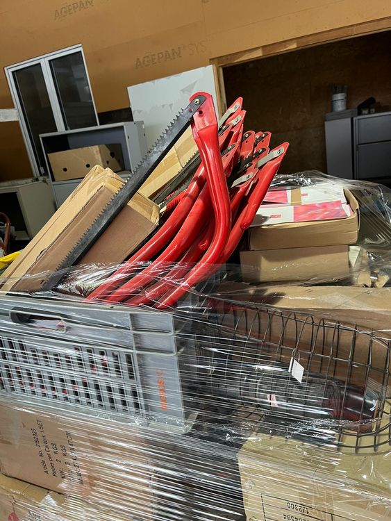 Restposten Konkurs 32 Paletten voll ab Fr.1.- Grosshandel (Neu (gemäss ...