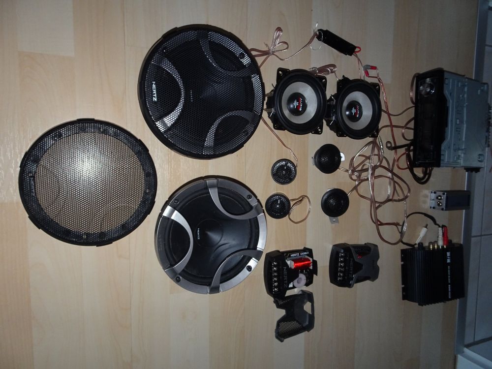 Auto Musikanlage komplett Set Hertz, Pioneer Autoradio DAB+ | Comprare ...