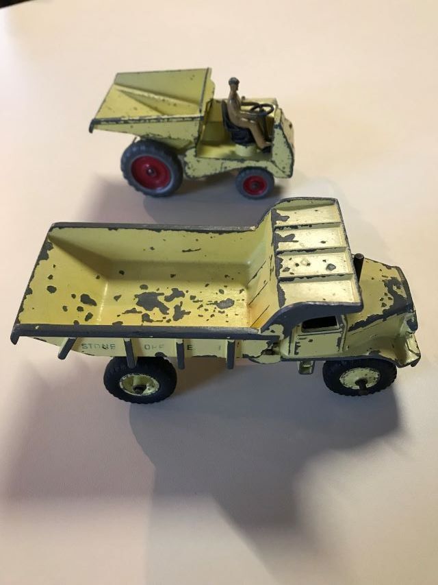 Dinky antik, Euclid 965 Truck und Muir Hill Dumper Spielzeug (Gebraucht ...